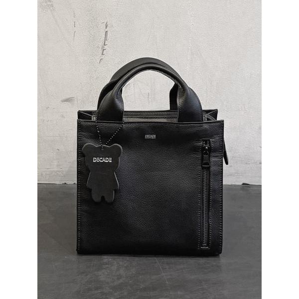 ZOZO問い合わせ番号:104133204ショップ:DECADE，ディケイドブランド:DECADE，ディケイド商品名:ウォータープルーフレザーミニバッグ (DCD-01540)/ Water Proof Cow Lether Mini Ba...