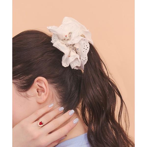 ZOZO問い合わせ番号:104136864ショップ:Cath Kidston，キャス キッドソンブランド:Cath Kidston，キャスキッドソン商品名:コットンレース　シュシュButton Block Floralカテゴリ:ヘアアクセサ...