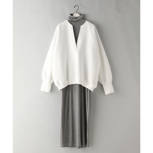 参考価格：13，750円発売時期：2024年01月コンディション：C（やや使用感あり）使用感があり、やや気になる傷や汚れがあるアイテム全体的：汚れ付属品：インナー参考商品名：【e/rm】キーネックプルオーバーセットワンピース参考品番：102...