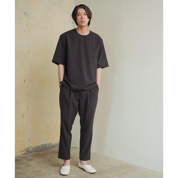 参考価格：13，970円発売時期：2023年03月コンディション：B（目立つ使用感なし）使用感が少ない、または気にならないアイテム全体的：汚れ付属品：保存袋参考商品名：【2点セット】Tシャツ セットアップ /速乾 / 冷感 / イージーケア...