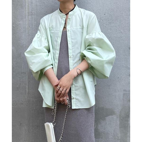 『セール実施中』参考価格：14，300円発売時期：2023年12月コンディション：D（傷・汚れあり）傷や汚れがあるが使用には問題ないアイテム全体的：汚れ、色あせ参考商品名：ボリュームブラウス参考品番：CLZ1032604A0003【商品に関...