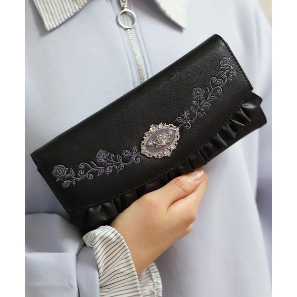 ZOZO問い合わせ番号:104174712ショップ:axes femme，アクシーズファムブランド:axes femme，アクシーズファム商品名:ローズ刺繍フリル長財布カテゴリ:雑貨/ホビー>その他雑貨ブランド品番:BL639X110...