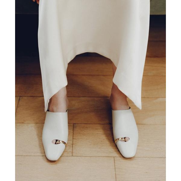 ZOZO問い合わせ番号:104174976ショップ:19 roots studio，ナインティーン ルーツ スタジオブランド:LE VERNIS，ル・ベルニ商品名:[LE VERNIS] Toe ring Mulesカテゴリ:シューズ&gt...