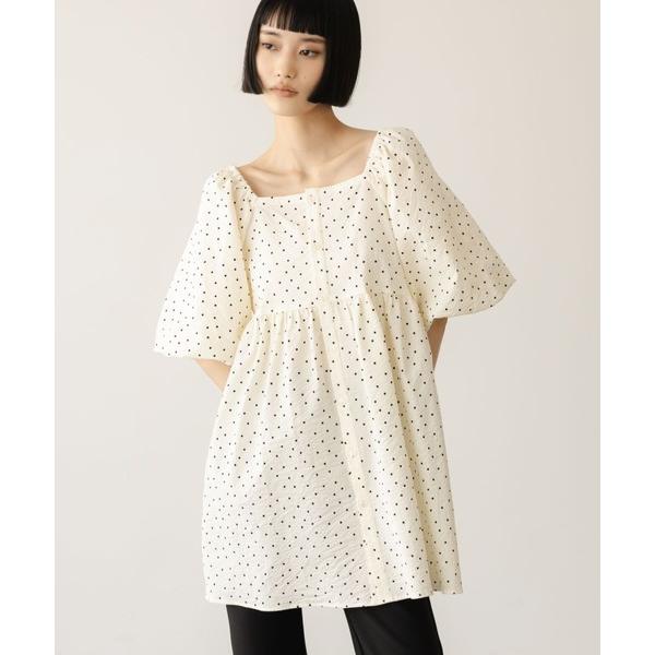 ZOZO問い合わせ番号:104176703ショップ:LOWRYS FARM，ローリーズファームブランド:LOWRYS FARM，ローリーズファーム商品名:ペプラムチュニックＳＳ 660871カテゴリ:トップス>シャツ/ブラウスブランド...