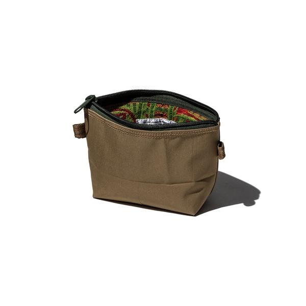 ZOZO問い合わせ番号:104177433ショップ:PUEBCO，プエブコブランド:PUEBCO，プエブコ商品名:RUBBERIZED HOOD FABRIC X JACQUARD POUCHカテゴリ:財布/小物>ポーチブランド品番:...