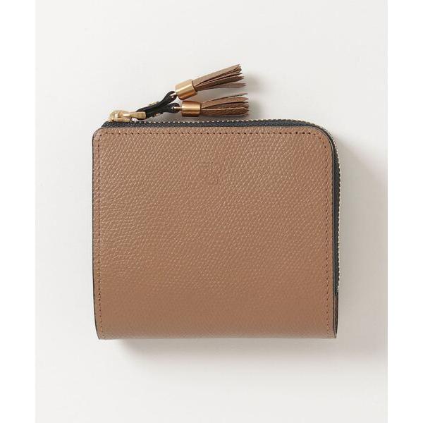 参考価格：31，900円発売時期：2024年12月コンディション：B（目立つ使用感なし）使用感が少ない、または気にならないアイテム内側：汚れ参考商品名：Shiki シキ Lファスナー二つ折り財布参考品番：0041182【商品に関する注意事項...