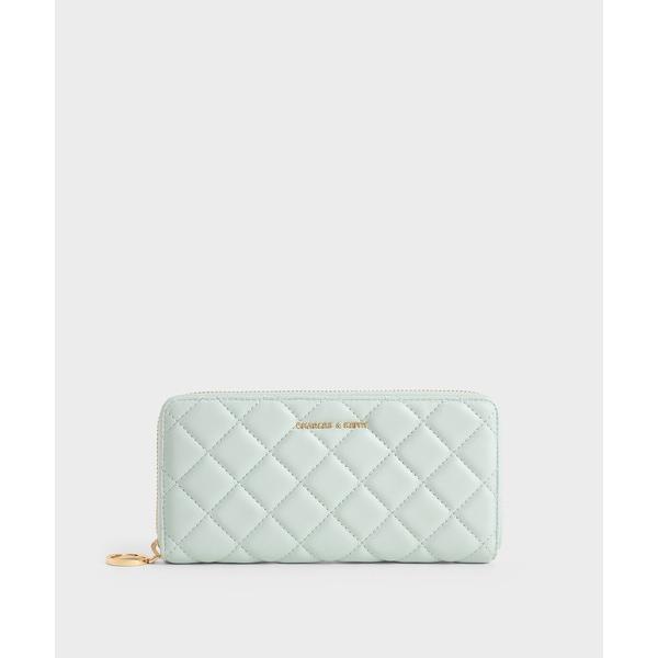 『タイムセール実施中』参考価格：8，900円発売時期：2024年05月コンディション：A（使用感なし）数回使用した程度で使用感が感じられないアイテム参考商品名：Cressidaクレシダキルトロングウォレット参考品番：CK6-10770637...