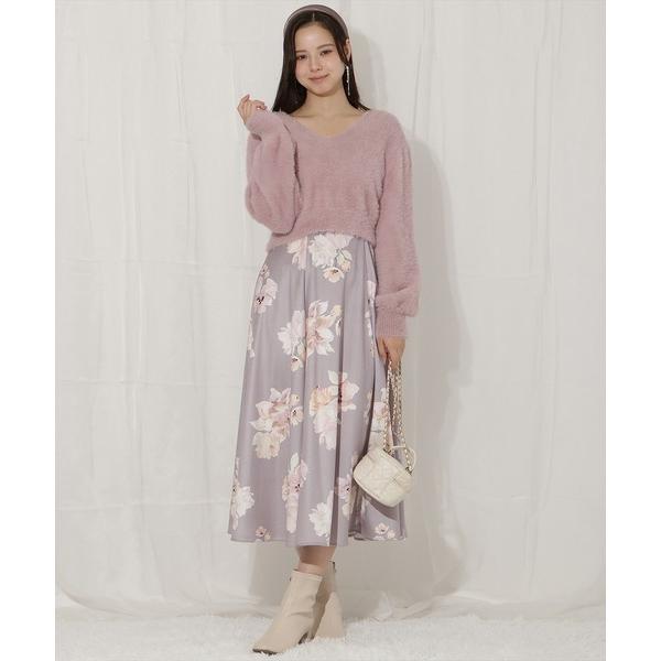 『タイムセール実施中』参考価格：23，980円発売時期：2024年12月コンディション：A（使用感なし）数回使用した程度で使用感が感じられないアイテム参考商品名：シャギーニット×フレアワンピース参考品番：20082425100175【商品に...