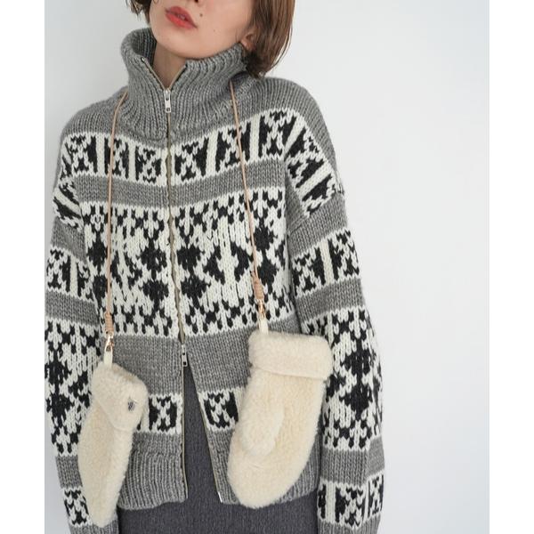 参考価格：16，500円発売時期：2024年10月コンディション：A（使用感なし）数回使用した程度で使用感が感じられないアイテム参考商品名：《WEB限定》SLOBE citron.Funny カウチンニット参考品番：240809243010...