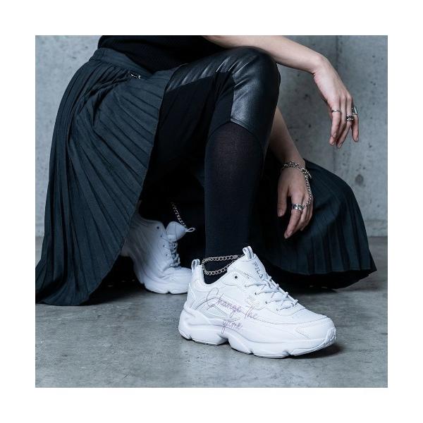 『タイムセール実施中』ZOZO問い合わせ番号:104217195ショップ:FILA，フィラブランド:FILA，フィラ商品名:RAYTONA SCRIPTカテゴリ:シューズ>スニーカーブランド品番:FM0101003100素材:合成皮革...