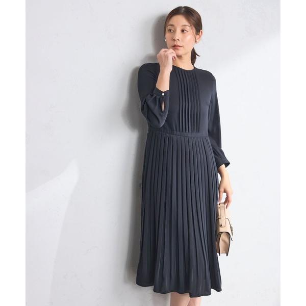 ZOZO問い合わせ番号:104217819ショップ:GALLORIA，ギャローリアブランド:GALLORIA，ギャローリア商品名:前タックプリーツワンピースカテゴリ:ワンピース/ドレス>ワンピースブランド品番:6073-7243素材:...