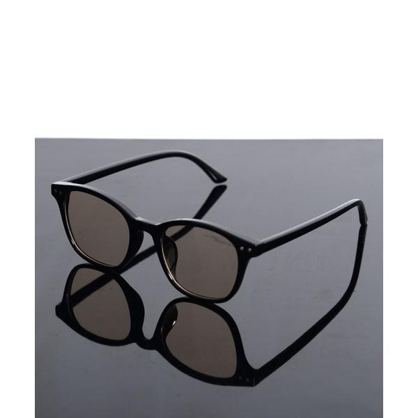 参考価格：2，530円発売時期：2023年05月コンディション：A（使用感なし）数回使用した程度で使用感が感じられないアイテム参考商品名：＜ROOP＞WELLINGTON COLOR FLAT LENS SUNGLASSES / ’ループ’...