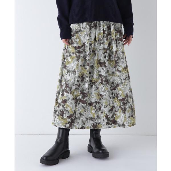 参考価格：25，300円発売時期：2024年09月コンディション：A（使用感なし）数回使用した程度で使用感が感じられないアイテム参考商品名：◆セルロース／Ｃホグシ風ランダムタックスカート参考品番：077-4220101【商品に関する注意事項...