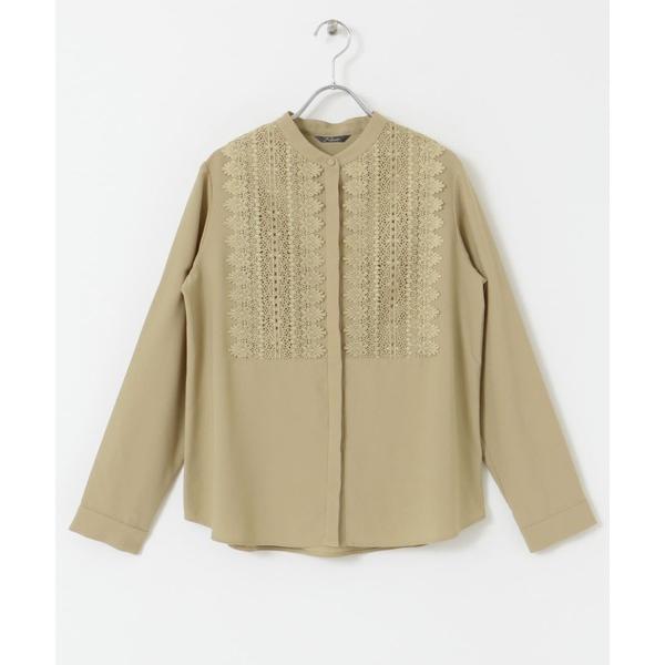 参考価格：13，200円発売時期：2023年08月コンディション：B（目立つ使用感なし）使用感が少ない、または気にならないアイテム首周り・袖口：汚れ内側・脇：毛玉袖口：ほつれ参考商品名：ウォッシャブルレースブラウス参考品番：RA36-23K...