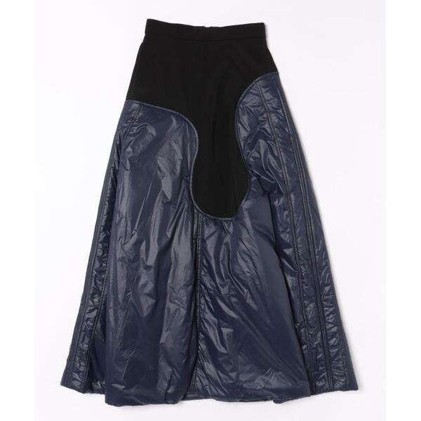参考価格：36，300円発売時期：2024年10月コンディション：B（目立つ使用感なし）使用感が少ない、または気にならないアイテムすそ周り：汚れ参考商品名：WAVE LINE PADDED SK / ウェーブラインパデッドスカート参考品番：...