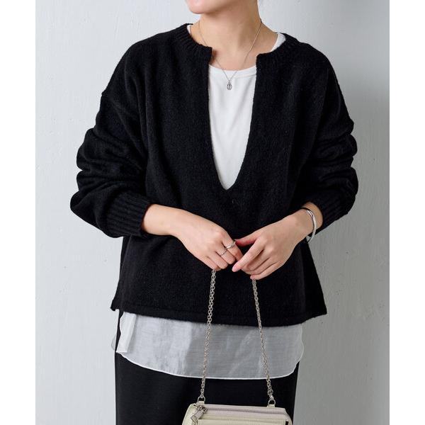 『セール実施中』参考価格：9，900円発売時期：2024年09月コンディション：D（傷・汚れあり）傷や汚れがあるが使用には問題ないアイテム全体的：毛玉参考商品名：深Vネックニット/WEB限定参考品番：CLS5042205A0002【商品に関...