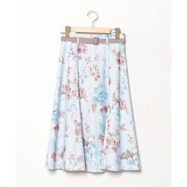 参考価格：17，600円発売時期：2021年12月コンディション：A（使用感なし）数回使用した程度で使用感が感じられないアイテム参考商品名：グラデーションフラワープリントスカート参考品番：37222140100ZOZO問い合わせ番号:104...