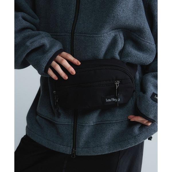 参考価格：5，500円発売時期：2025年11月コンディション：B（目立つ使用感なし）使用感が少ない、または気にならないアイテム表面・内側：汚れ参考商品名：【Les Fleurs】ナイロンウエストポーチ/614410参考品番：614410【...