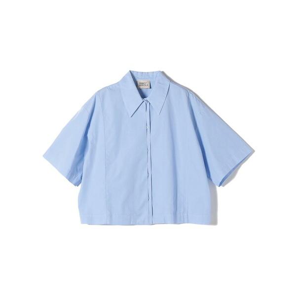 参考価格：29，920円発売時期：2023年04月コンディション：B（目立つ使用感なし）使用感が少ない、または気にならないアイテム襟周り：汚れ参考商品名：MIRKO BERTOLA:〈手洗い可能〉クロップド 5分袖 ソリッド シャツ参考品番...