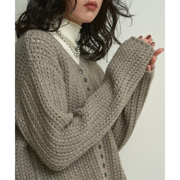 参考価格：4，840円発売時期：2025年11月コンディション：A（使用感なし）数回使用した程度で使用感が感じられないアイテム参考商品名：Waffle knit multi-button cardigan / ワッフル編みマルチボタンカーデ...