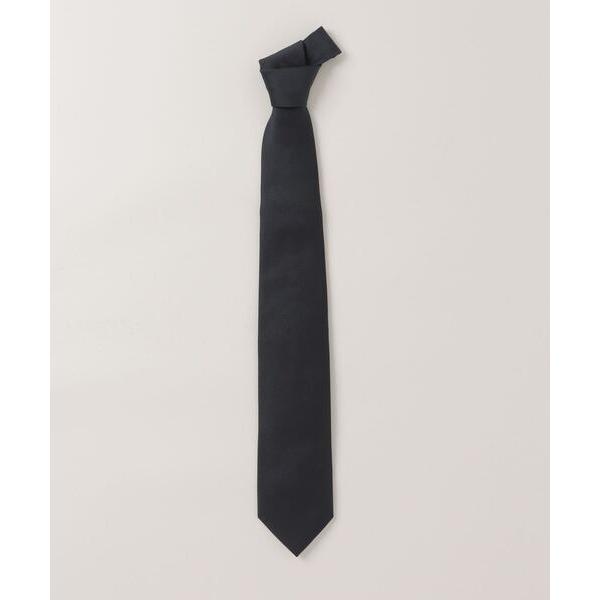 『タイムセール実施中』参考価格：22，000円発売時期：2024年07月コンディション：A（使用感なし）数回使用した程度で使用感が感じられないアイテム参考商品名：Holliday ＆ Brown / シルク ソリッドネクタイ参考品番：21-...