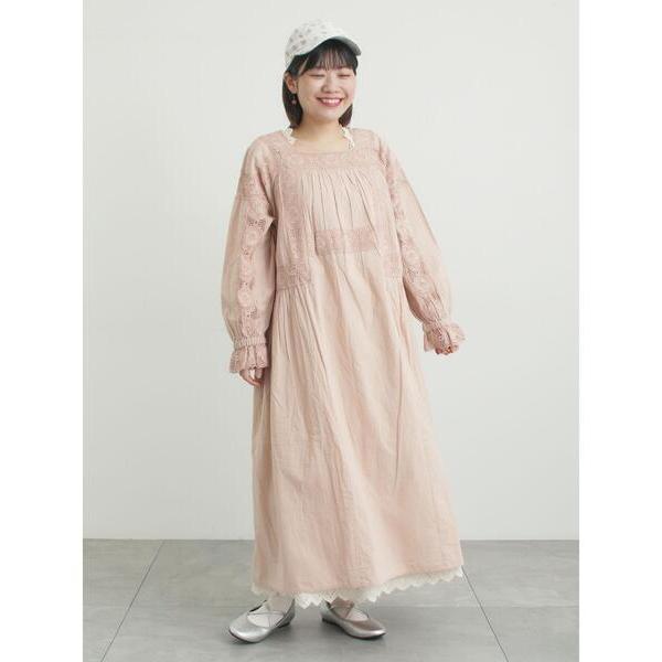 ZOZO問い合わせ番号:104365843ショップ:Samansa Mos2，サマンサ モスモスブランド:Samansa Mos2，サマンサ モスモス商品名:ローズ柄レーススクエアネックワンピースカテゴリ:ワンピース/ドレス>ワンピー...