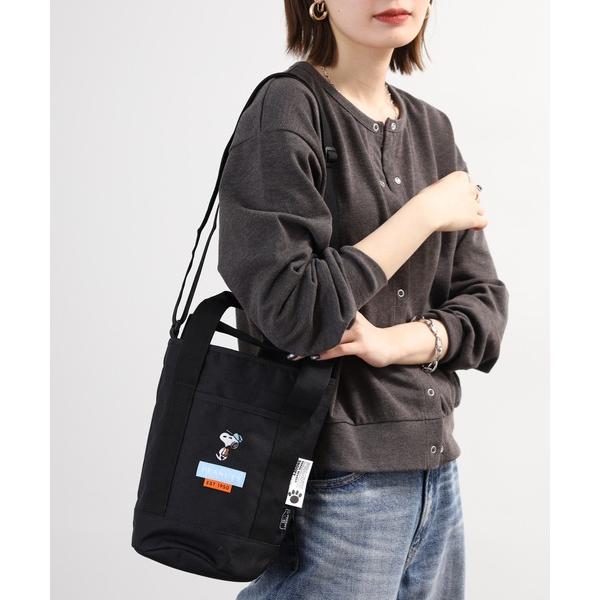 ZOZO問い合わせ番号:104366464ショップ:FUNALIVE，ファンアライブブランド:SNOOPY，スヌーピー，FUNALIVE，ファンアライブ商品名:SNOOPY スヌーピー ドラムショルダーバッグ 巾着 RE-PETカテゴリ:バ...