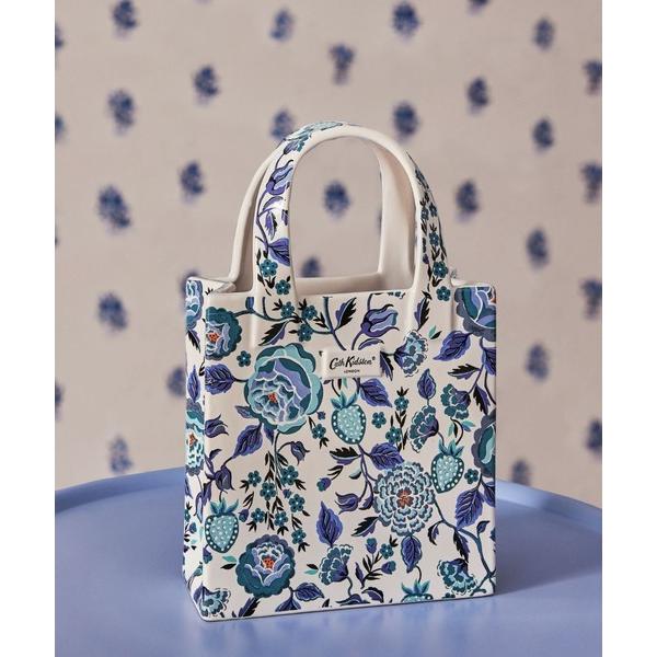 ZOZO問い合わせ番号:104367254ショップ:Cath Kidston，キャス キッドソンブランド:Cath Kidston，キャスキッドソン商品名:ブックバッグ フラワーベース Strawberry Gardenカテゴリ:インテリア...