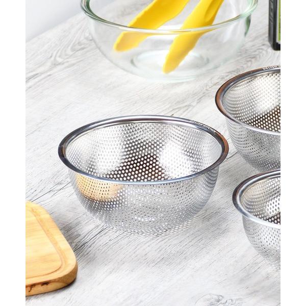 ZOZO問い合わせ番号:104368005ショップ:PEARL LIFE，パール ライフブランド:DELISH KITCHEN，デリッシュキッチン商品名:デリッシュキッチン ステンレス製パンチボール型ザル18cmカテゴリ:食器/キッチン&g...