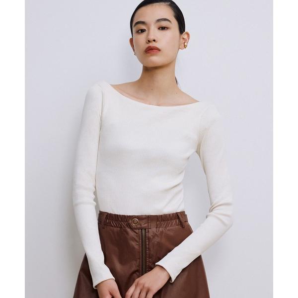 参考価格：13，200円発売時期：2024年09月コンディション：A（使用感なし）数回使用した程度で使用感が感じられないアイテム参考商品名：カップ付きTシャツ　バックオープン　10分袖参考品番：JCW547-12000【商品に関する注意事項...