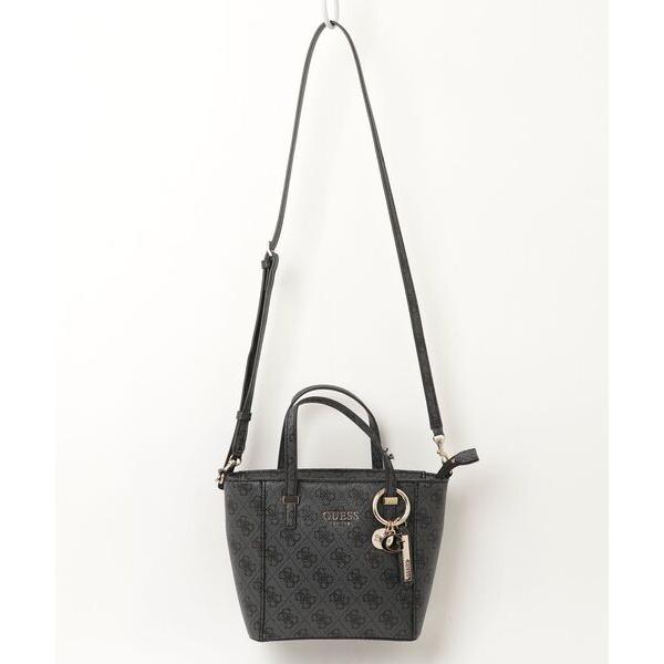 『セール実施中』参考価格：10，890円発売時期：2020年11月コンディション：B（目立つ使用感なし）使用感が少ない、または気にならないアイテム装飾部分：傷参考商品名：【GUESS】　ゲス　CELESTINE　ハンドバッグ　ショルダーバッ...