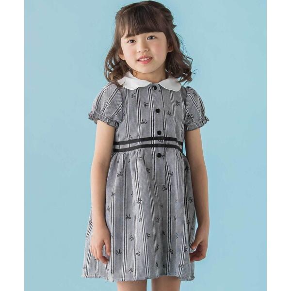 ZOZO問い合わせ番号:104406710ショップ:BEBE ONLINE STORE，ベベ オンラインストアブランド:BeBe Petits Pois Vert，ベベプチポワヴェール商品名:【店舗限定】リボン刺しゅう＆無地 襟付きワンピー...
