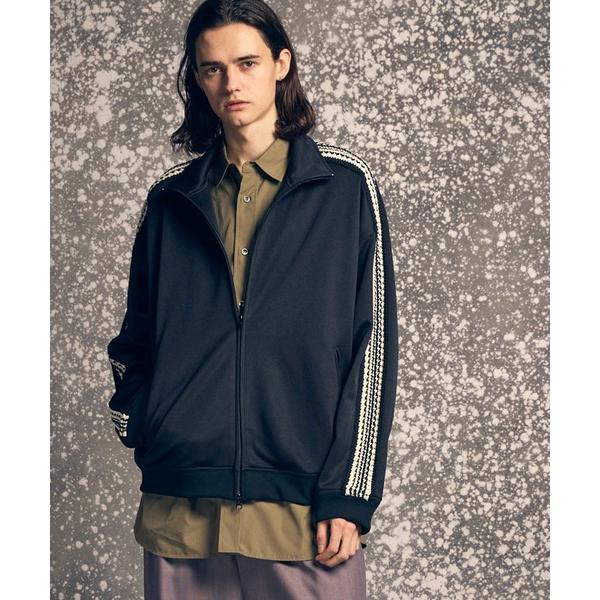 参考価格：22，000円発売時期：2023年07月コンディション：B（目立つ使用感なし）使用感が少ない、または気にならないアイテム袖口：汚れ参考商品名：《UNISEX》Prime-Over Crochet Line Track Jacket...