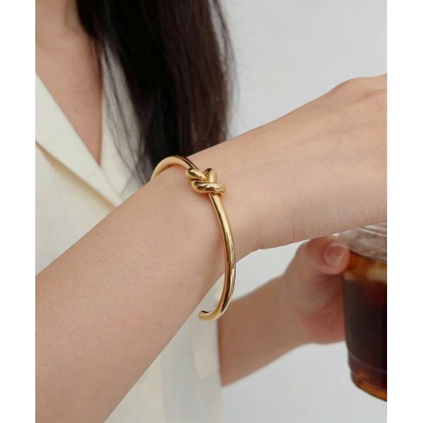 ZOZO問い合わせ番号:104446647ショップ:SUGAR BISKET，シュガービスケットブランド:Apparat+，アパラートプラス商品名:ノットモチーフ バングルカテゴリ:アクセサリー>バングル/リストバンドブランド品番:a...