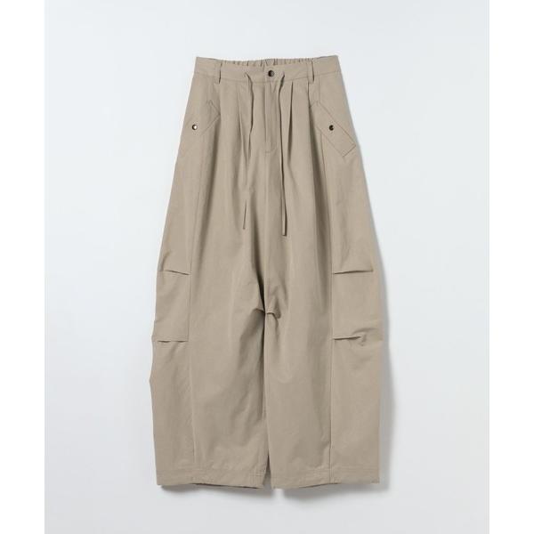 ZOZO問い合わせ番号:104449485ショップ:JEANASIS，ジーナシスブランド:JEANASIS，ジーナシス商品名:ミリタリータックボリュームパンツ/657336カテゴリ:パンツ>その他パンツブランド品番:657336素材:...