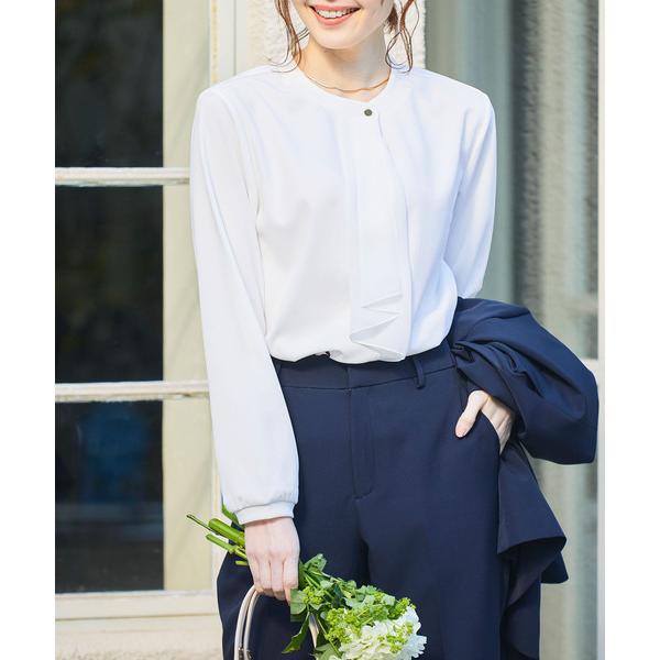 『セール実施中』参考価格：2，990円発売時期：2024年01月コンディション：A（使用感なし）数回使用した程度で使用感が感じられないアイテム参考商品名：《抗菌防臭・通気性》シフォンフリルカットソーブラウス【CF/クロスファンクション】参考...