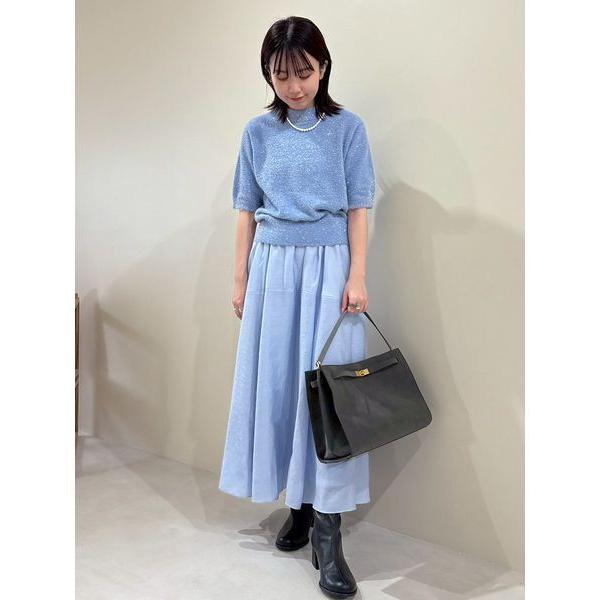 『セール実施中』参考価格：17，930円発売時期：2025年08月コンディション：A（使用感なし）数回使用した程度で使用感が感じられないアイテム参考商品名：【セットアイテム】ラメパフスリーブニットフレアスカートSET UP参考品番：09WN...