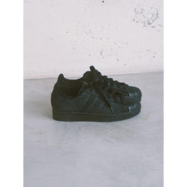 ZOZO問い合わせ番号:104600732ショップ:SNIDEL，スナイデルブランド:adidas，アディダス，SNIDEL，スナイデル商品名:【adidas Originals】SUPERSTAR IIW SNIDELカテゴリ:シューズ&...