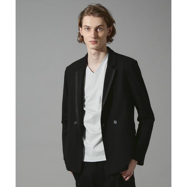 参考価格：26，400円発売時期：2022年12月コンディション：B（目立つ使用感なし）使用感が少ない、または気にならないアイテム首周り：汚れ、毛玉参考商品名：【セットアップ対応】ポンチカット ダブル ジャケット参考品番：024600820...