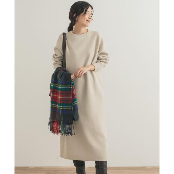『タイムセール実施中』参考価格：11，000円発売時期：2025年11月コンディション：A（使用感なし）数回使用した程度で使用感が感じられないアイテム参考商品名：スウェットライクニットワンピース参考品番：DRA7-26E107【商品に関する...