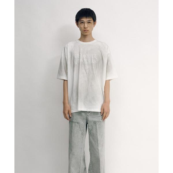 ZOZO問い合わせ番号:104639917ショップ:KEISUKEYOSHIDA，ケイスケヨシダブランド:KEISUKEYOSHIDA，ケイスケヨシダ商品名:Basic T-shirt Gothic Logo Printカテゴリ:トップス&...