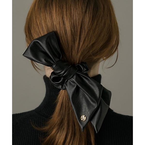 参考価格：3，740円発売時期：2025年08月コンディション：B（目立つ使用感なし）使用感が少ない、または気にならないアイテム表面：汚れ参考商品名：LOOP CHOUCHOU/FAKE LEATHER参考品番：302254-106-014...