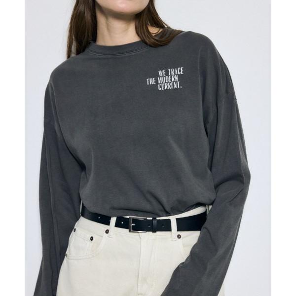 ZOZO問い合わせ番号:104683415ショップ:AZUL BY MOUSSY，アズールバイマウジーブランド:AZUL BY MOUSSY，アズールバイマウジー商品名:ワンポイントロゴロングTシャツカテゴリ:トップス>Tシャツ/カッ...