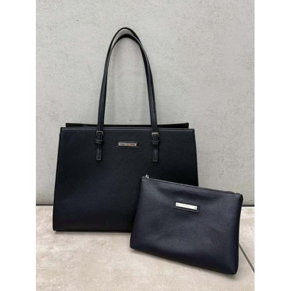 ZOZO問い合わせ番号:104683567ショップ:EGOIST，エゴイストブランド:EGOIST，エゴイスト商品名:ポーチ付フェイクレザートートバックカテゴリ:バッグ>トートバッグブランド品番:125118214002素材:合成皮革...
