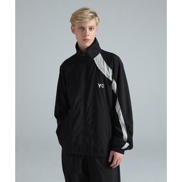 『セール実施中』ZOZO問い合わせ番号:104684555ショップ:Y-3，ワイスリーブランド:Y-3，ワイスリー商品名:Y-3 RAW EDGE 3 STRIPES NYLON SHELL JACKETカテゴリ:ジャケット/アウター&gt...