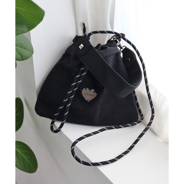 参考価格：6，300円発売時期：2025年09月コンディション：A（使用感なし）数回使用した程度で使用感が感じられないアイテム参考商品名：2wayショルダー巾着バッグ参考品番：121254-104-001【商品に関する注意事項】・こちらの商...