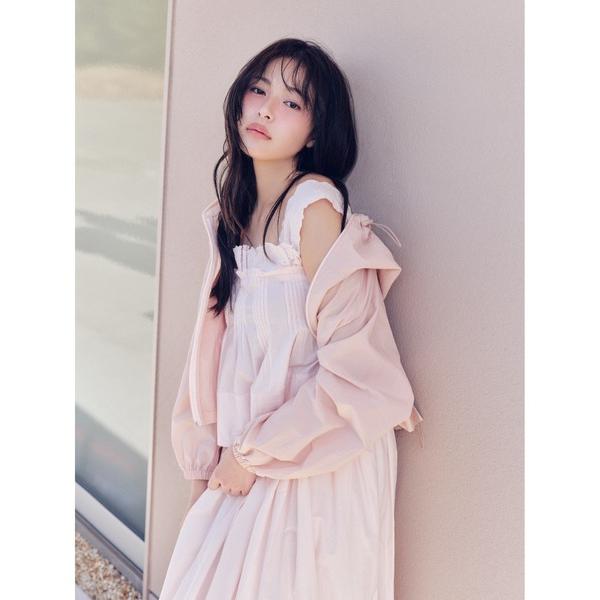 ZOZO問い合わせ番号:104723408ショップ:SNIDEL，スナイデルブランド:SNIDEL，スナイデル商品名:ナイロンフーデッドパーカーカテゴリ:ジャケット/アウター>マウンテンパーカーブランド品番:SWFJ261130素材:...