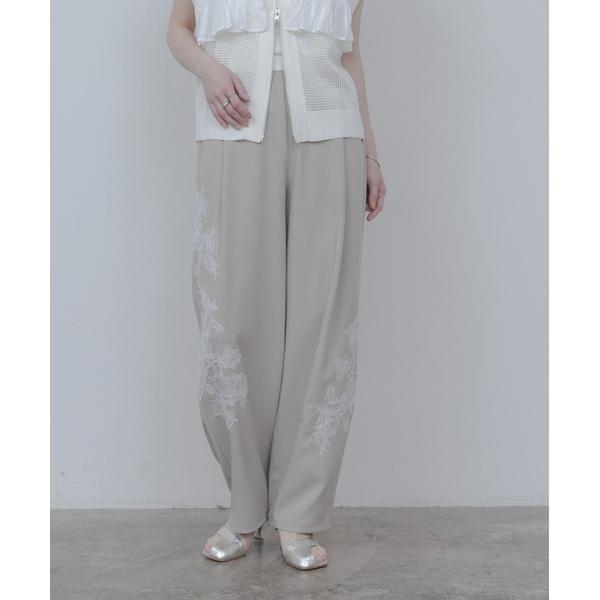 ZOZO問い合わせ番号:104724145ショップ:Eimee Law，エイミーロウブランド:Eimee Law，エイミーロウ商品名:レースモチーフ コクーンパンツカテゴリ:パンツ>その他パンツブランド品番:84687Z素材:本体【ベ...
