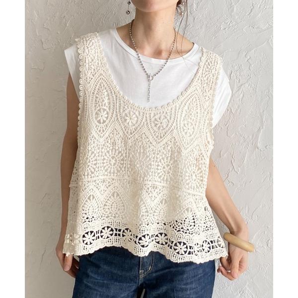 『タイムセール実施中』ZOZO問い合わせ番号:104770649ショップ:wears，ウェアーズブランド:She's Closet，シーズクローゼット商品名:ショート丈 深Vネック 花柄 かぎ編み ビスチェ クロシェベストカテゴリ:トップス...