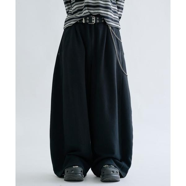 ZOZO問い合わせ番号:104771006ショップ:epnok，エプノックブランド:EPNK，イーピーエヌケー商品名:Seam curve sweat pants / シームカーブスウェットパンツカテゴリ:パンツ>スウェットパンツブラ...